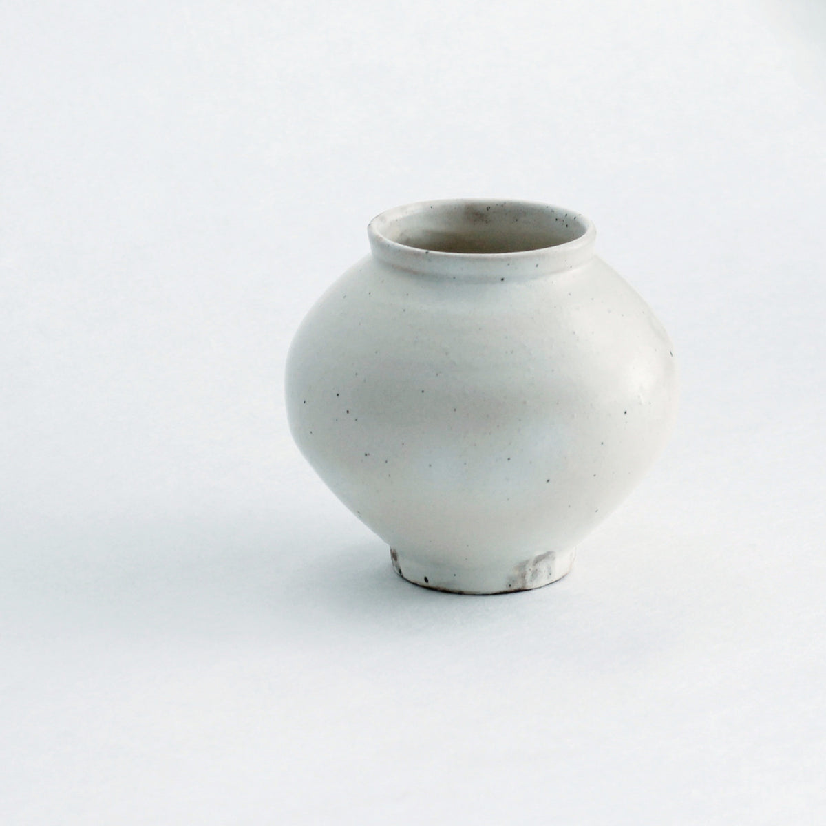Korean Buncheong Ware Medium Moon Jar – Seoul Lane
